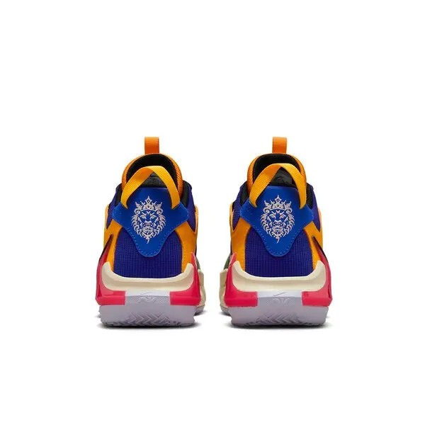Nike Lebron Witness 7 Athletic Sneakers