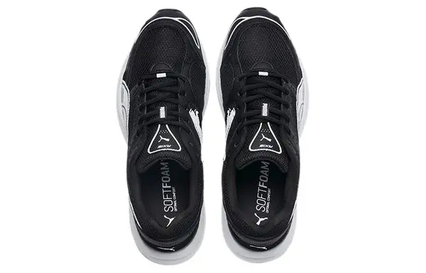 PUMA Axis Sneakers