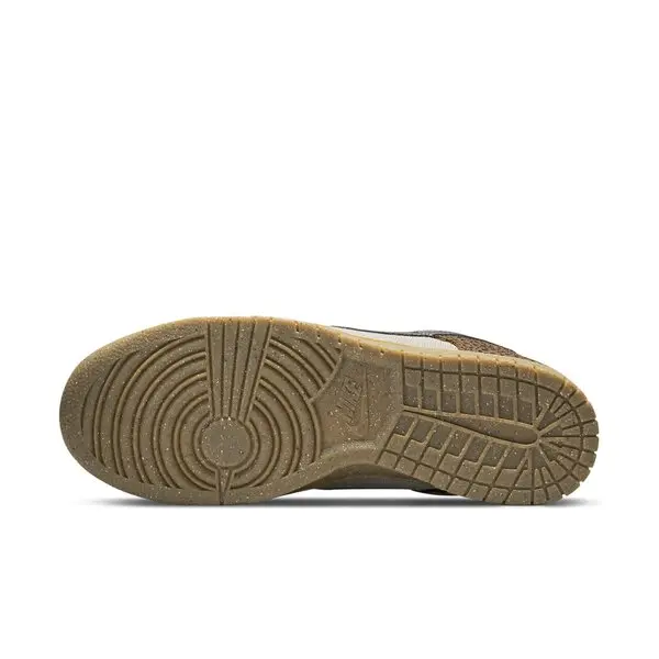 Nike Dunk Low Sneakers - Black/brown