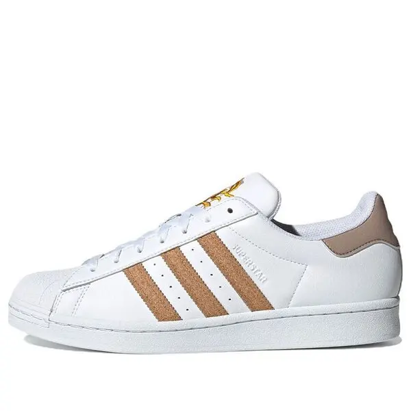 Adidas Originals Superstar Low Top Sneakers - White/brown