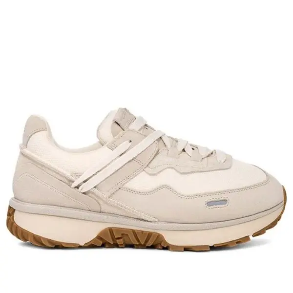 UGG Retrofi Low Top Sneakers