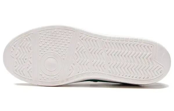 LI-NING Classic Leisure Lace-up Sneakers