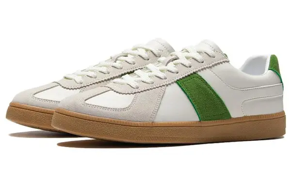 LI-NING Skateboarding Low Top Sneakers
