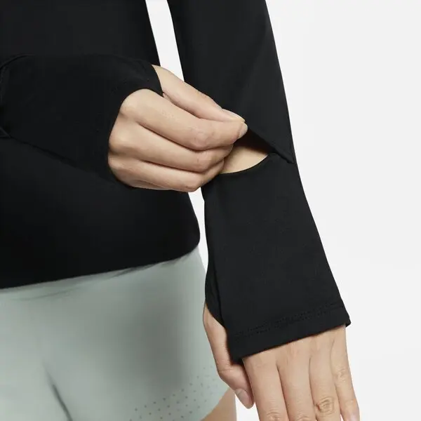 Nike Long Sleeve Crewneck Performance T-shirt