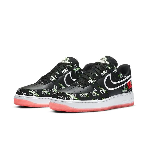 Nike Force 1 '07 Lv8 Worldwide Sneakers