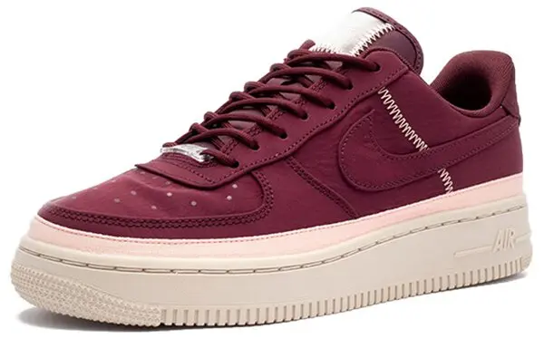 Nike Force 1 Low Top Sneakers