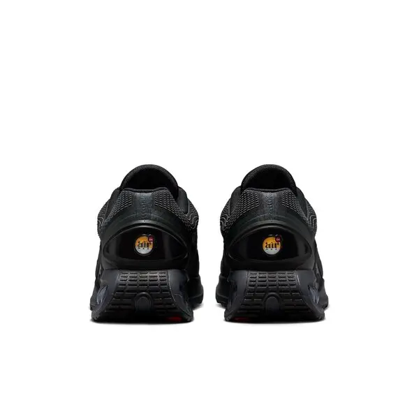 Nike Max Dn Sneakers - Black/dark Grey/anthracite