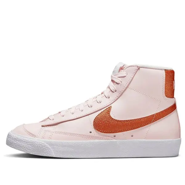 Nike Blazer Mid '77 Essential Sneakers - Pink/orange