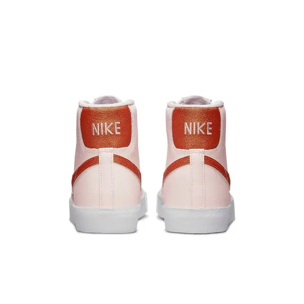 Nike Blazer Mid '77 Essential Sneakers - Pink/orange
