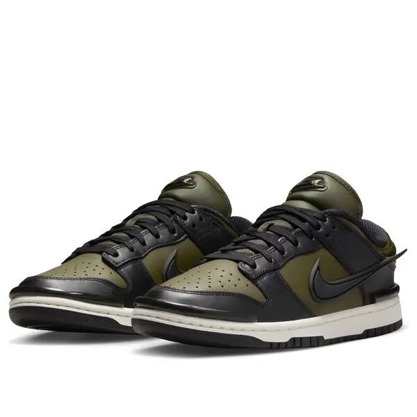 Nike Dunk Low Twist Sneakers