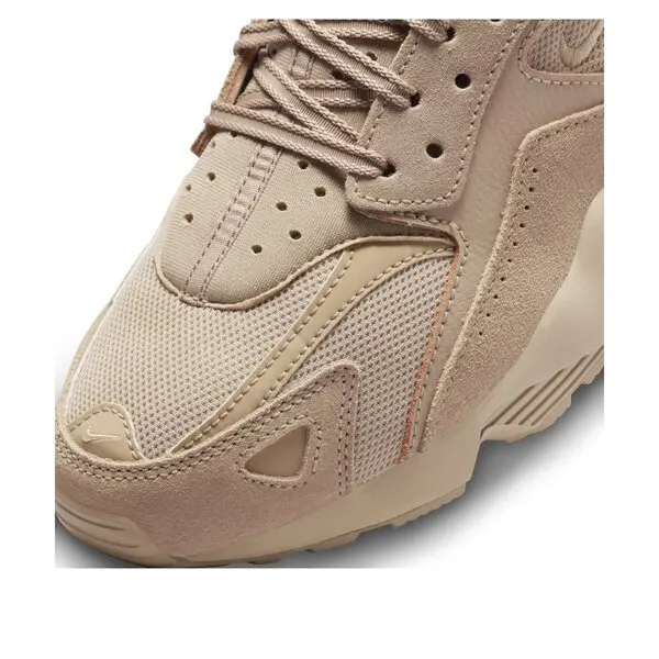 Nike Huarache Runner Sneakers - Beige