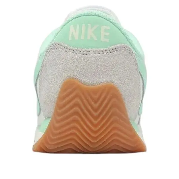 Nike Pacific Sneakers - White/green