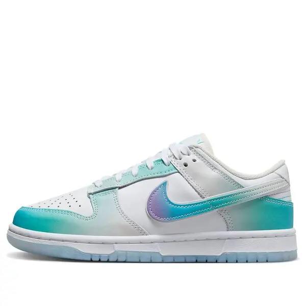 Nike Dunk Low "unlock Your Space" Sneakers