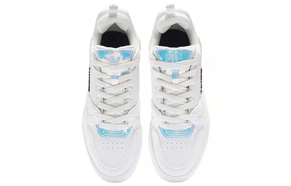 LI-NING 001 Btc Sneakers