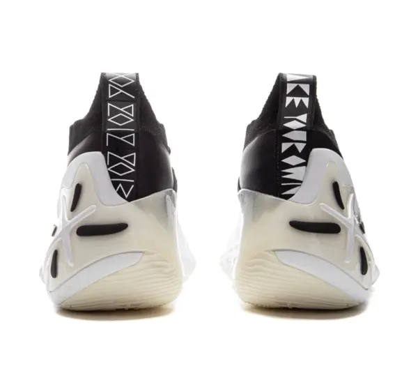 LI-NING Way Of Wade "white Hot" Sneakers - White/grey/black