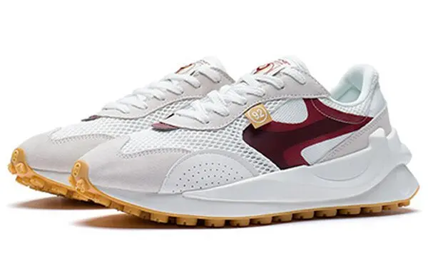 LI-NING Eternal 92 Low Top Sneakers