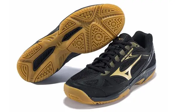 Mizuno Sky Blaster Athletic Sneakers