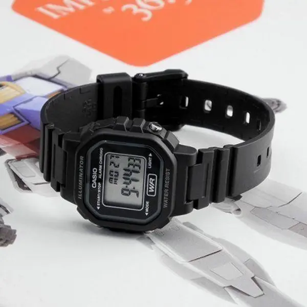 Casio Digital Quartz Watch With Strap - Black
