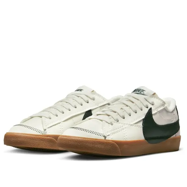 Nike Blazer Low '77 Jumbo "sail Pro Green Gum" Sneakers - White/green