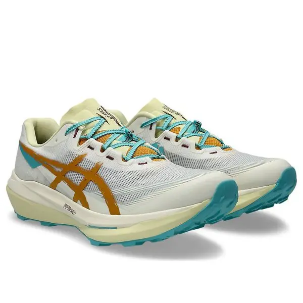 Asics Fuji Speed 4 Sneakers - Cream/sandstorm