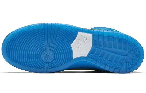 Nike Dunk High Premium 'familia' Sneakers