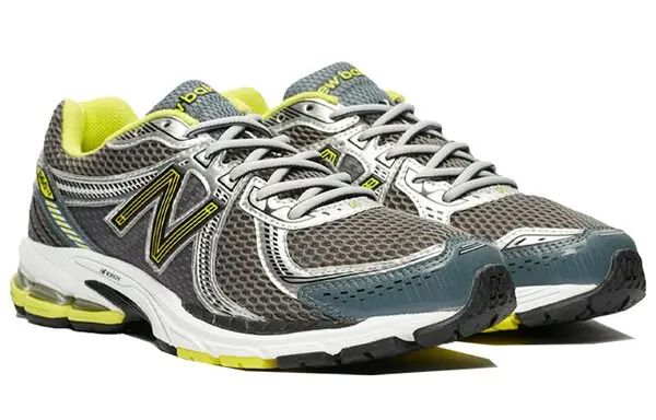 NEW BALANCE 860 V2 Athletic Sneakers - Grey/yellow