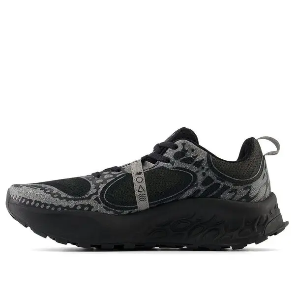 NEW BALANCE Fresh Foam X Hierro V8 Sneakers - Black/grey