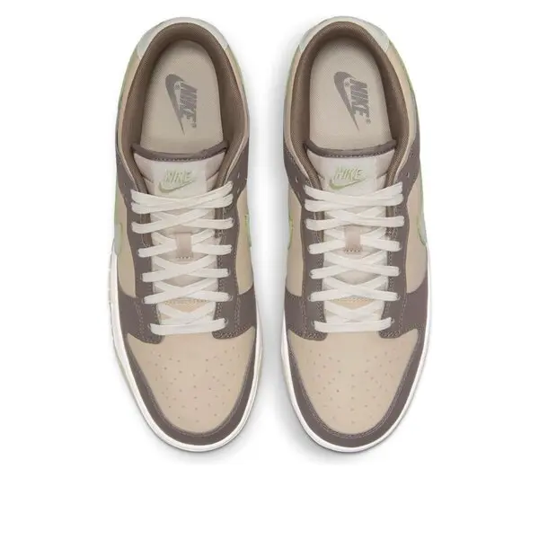 Nike Dunk Low "velcro Tongue Milk Tea" Sneakers - Brown