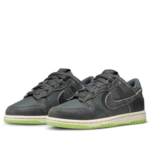 Nike Dunk Low Se 'halloween Cauldron' Sneakers
