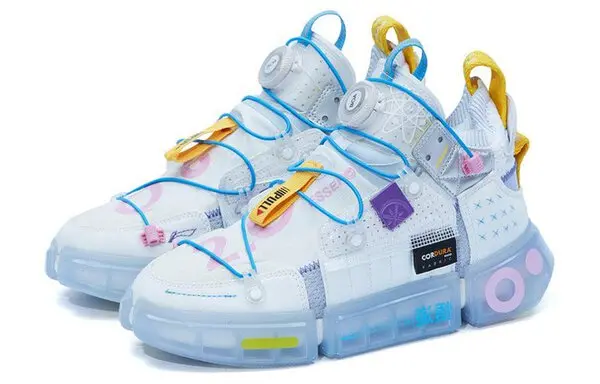 LI-NING Essence 2 Futuristic Sneakers