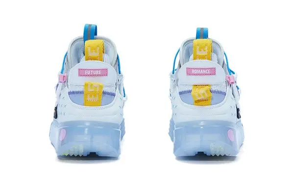 LI-NING Essence 2 Futuristic Sneakers