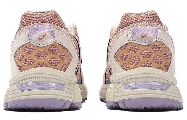 Asics Gel-kahana 8 Low Top Sneakers - Pink