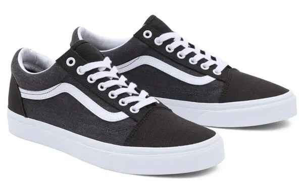 VANS Old Skool Low Top Sneakers - Black/white