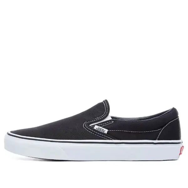 VANS Classic Slip-on Sneakers - Black