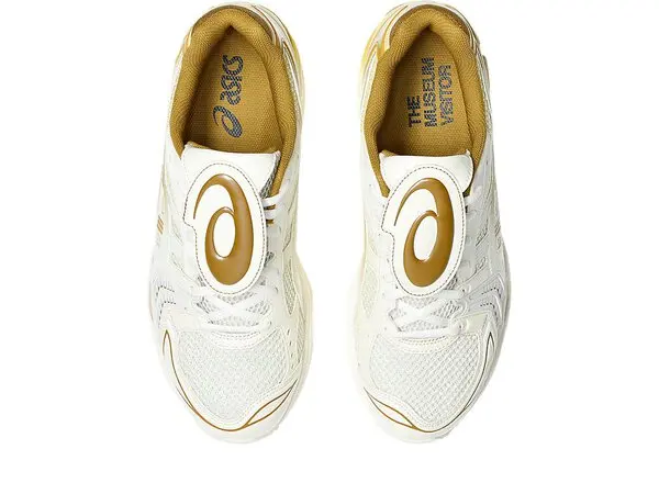 Asics Gel-kayano 14 X The Museum Visitor Sneakers - Cream/gold