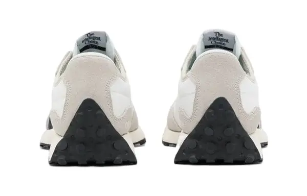 NEW BALANCE 327 Sneakers - Cream/grey