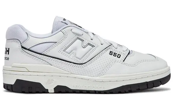 NEW BALANCE 550 X Comme Des Garcons Homme Sneakers - White