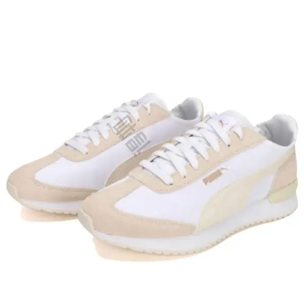 PUMA R78 Sneakers