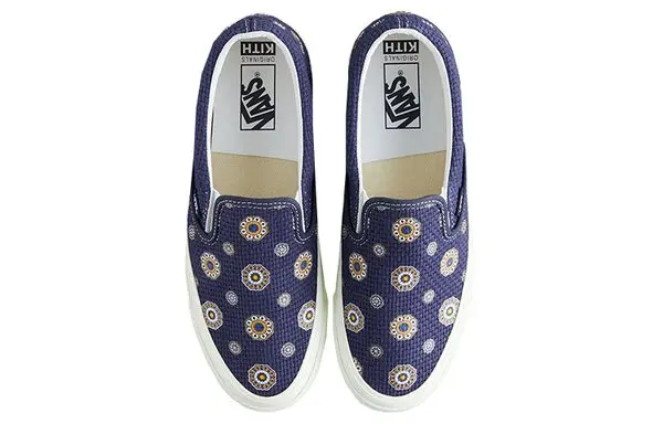 VANS Kith X Og Classic Slip-on Lx 'medallion' Sneakers - Blue