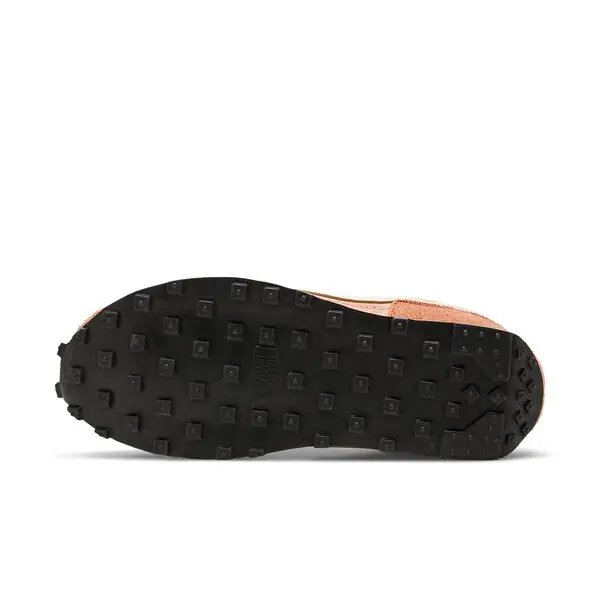 Nike Daybreak Se "light Madder Root" Sneakers - Pink