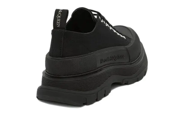 Alexander McQueen Tread Slick Lace Up Sneakers - Black