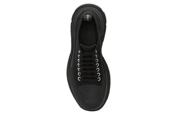 Alexander McQueen Tread Slick Lace Up Sneakers - Black