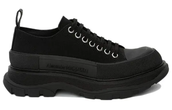 Alexander McQueen Tread Slick Lace Up Sneakers - Black