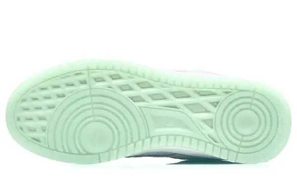 LI-NING Fan Layer Pro Sneakers