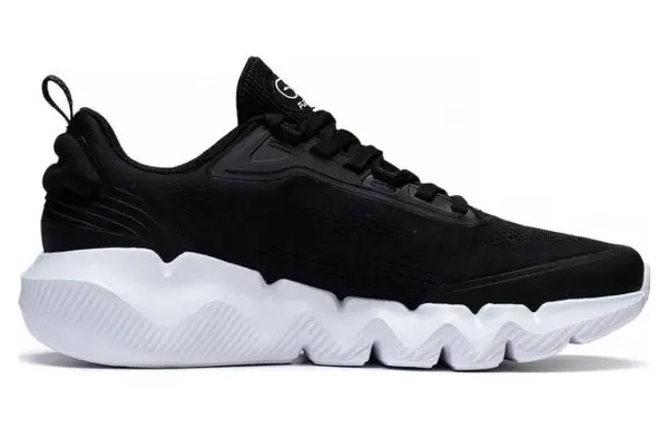 LI-NING Flex Athletic Sneakers