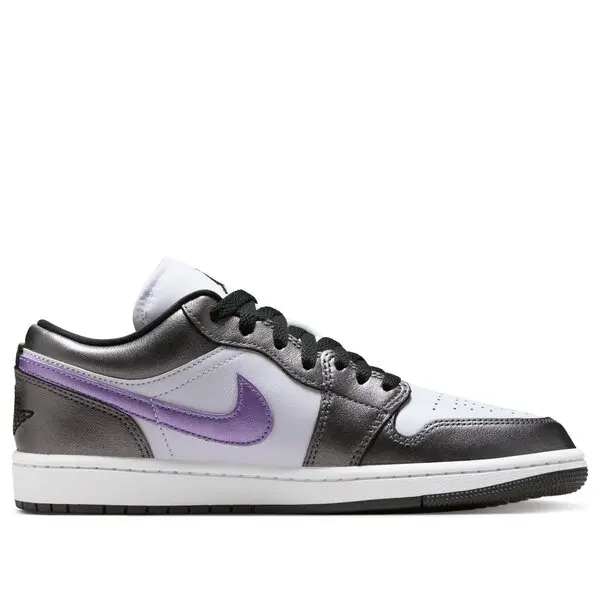JORDAN 1 Low Se Sneakers