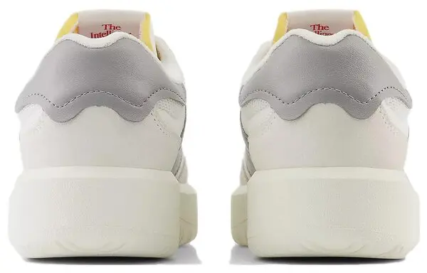 NEW BALANCE Ct302 Low Top Sneakers - White/grey/red