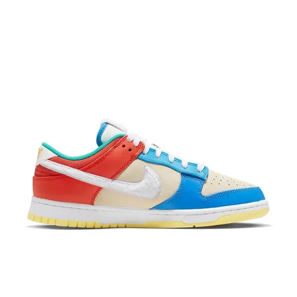 Nike Dunk Low Year Of The Rabbit Sneakers