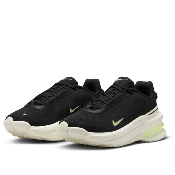 Nike Zoom Upturn Sc Sneakers - Black/sail/volt Tint