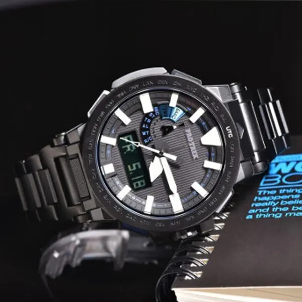 Casio Analog/digital Sapphire Crystal Sports Watch